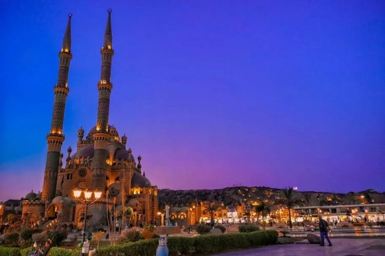Sharm El Sheikh’s Al Sahaba Mosque: a unique icon in contemporary ...