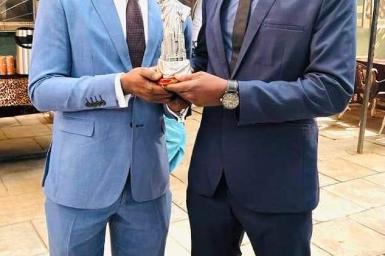 Tuzo ya Dola za Marekani elfu tano kwa Mhitimu wa Udhamini wa Nasser ...